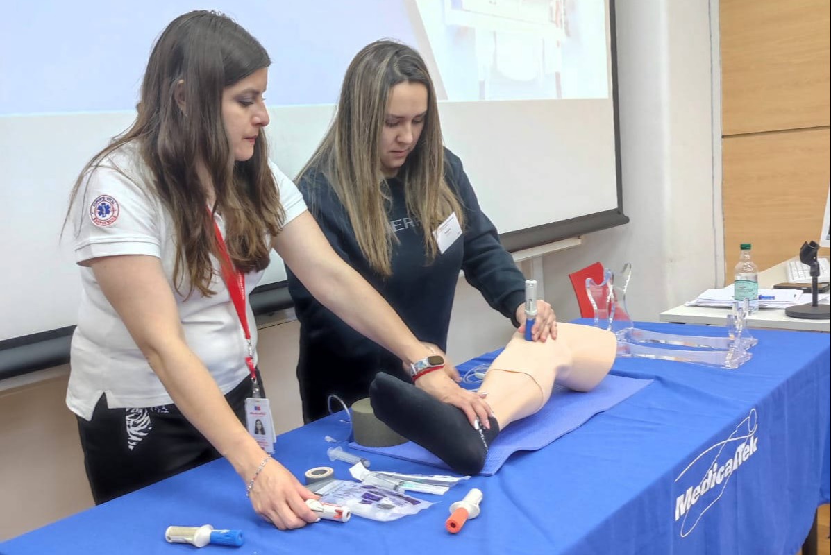 Trocar de Osteoclisis